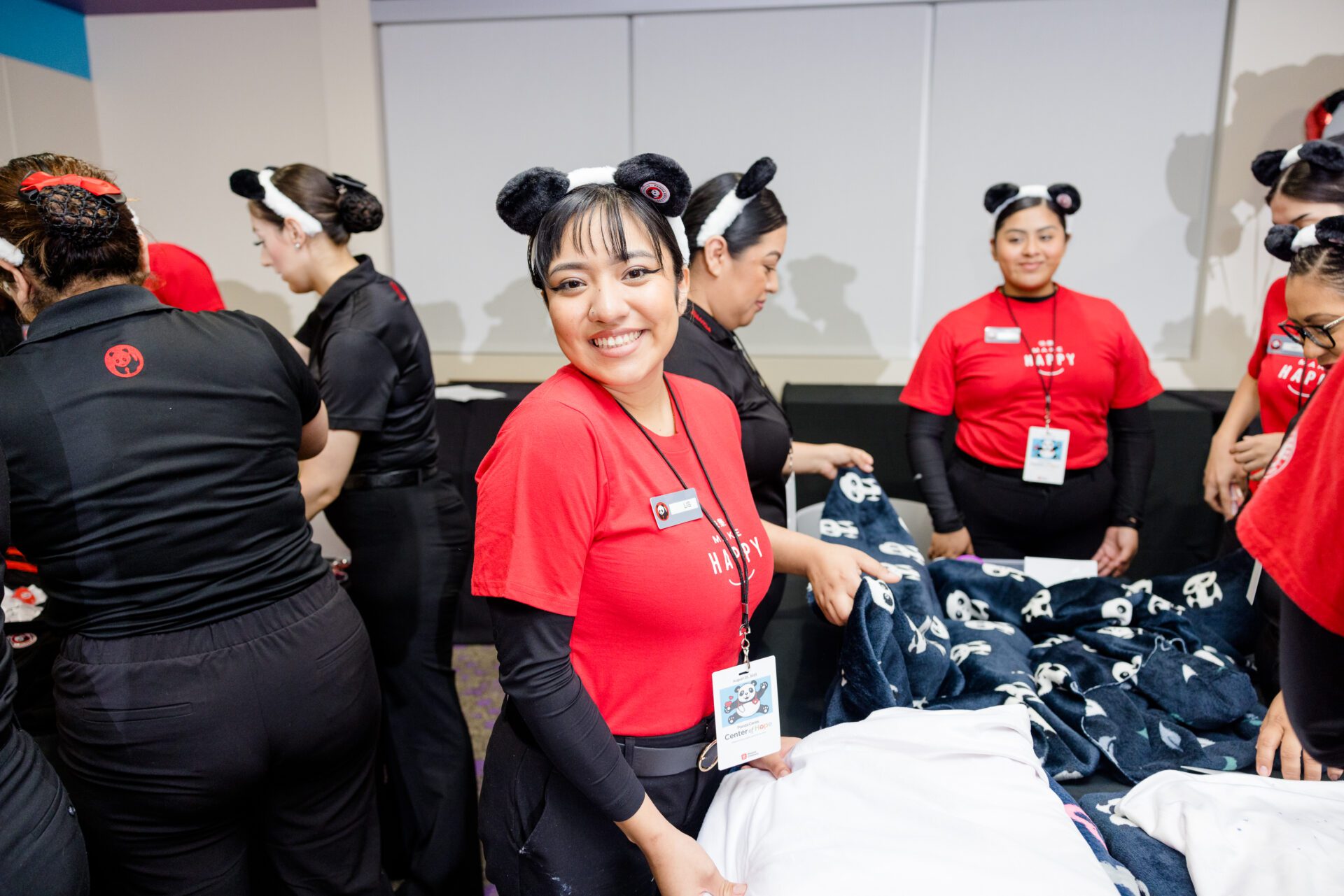 Panda Express CEO Makes Donation To Phoenix Children’s Hospital